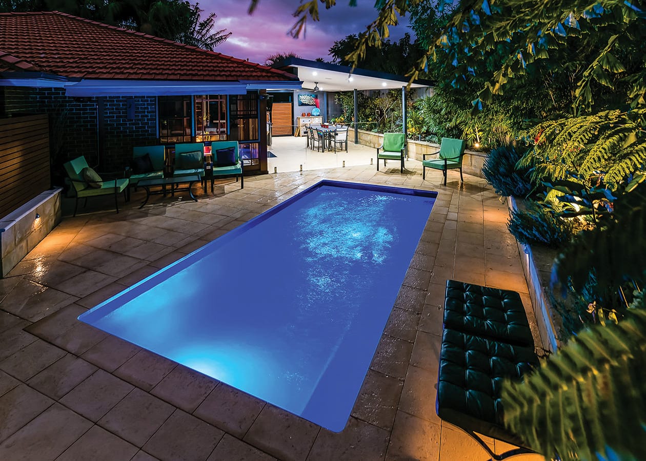 Entertainer 8 | Freedom Pools South Island